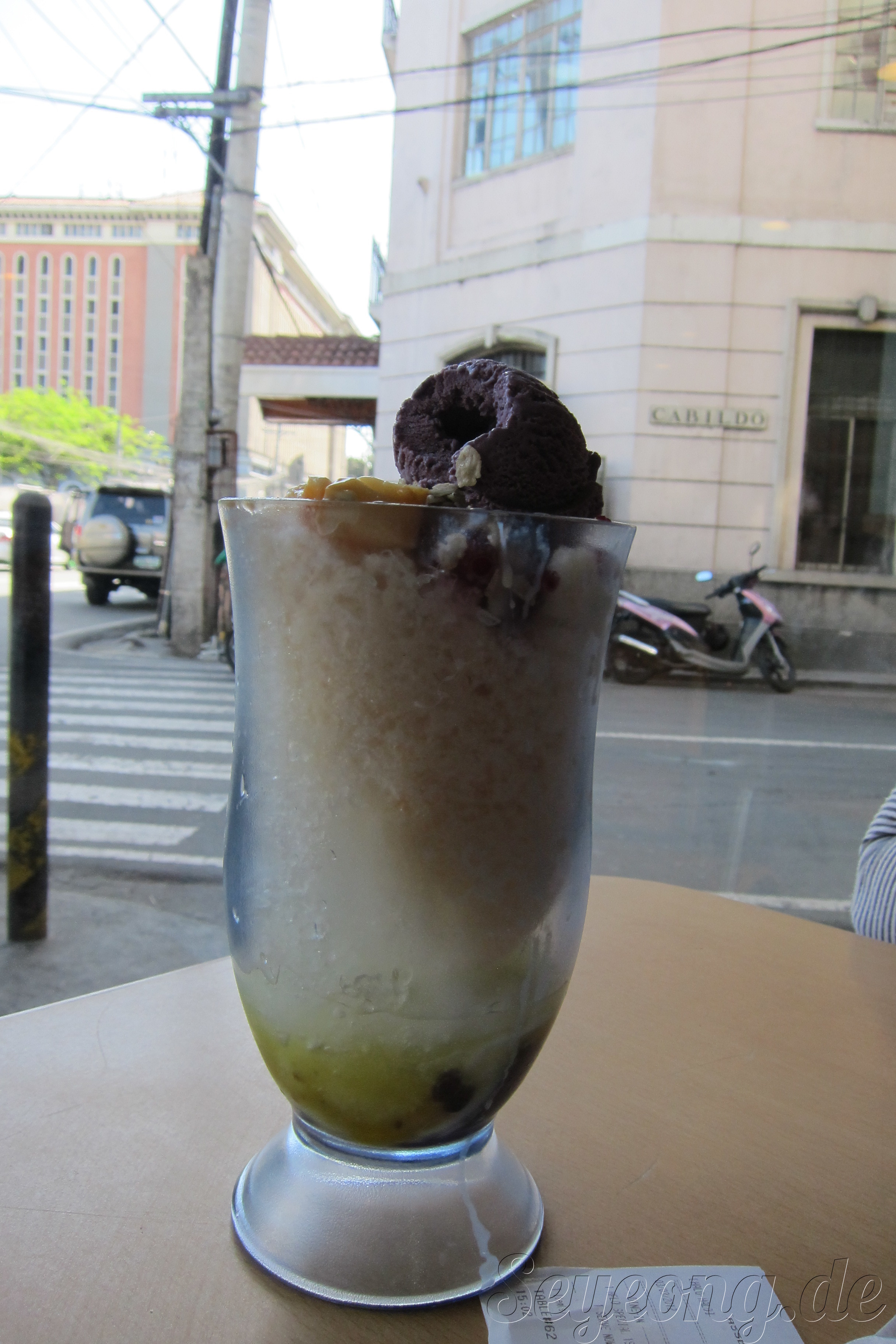 Halo Halo at Chowking 2 | 世榮 Worldglory